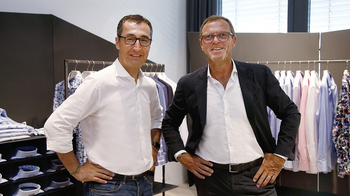 MdB Cem Özdemir auf Stippvisite bei Mark Bezner im OLYMP